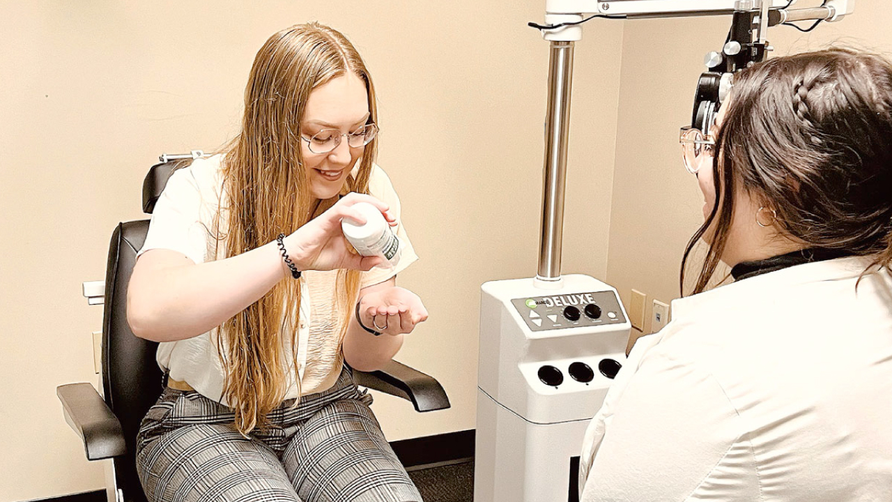 Improve patient lens hygiene | Optometric Management